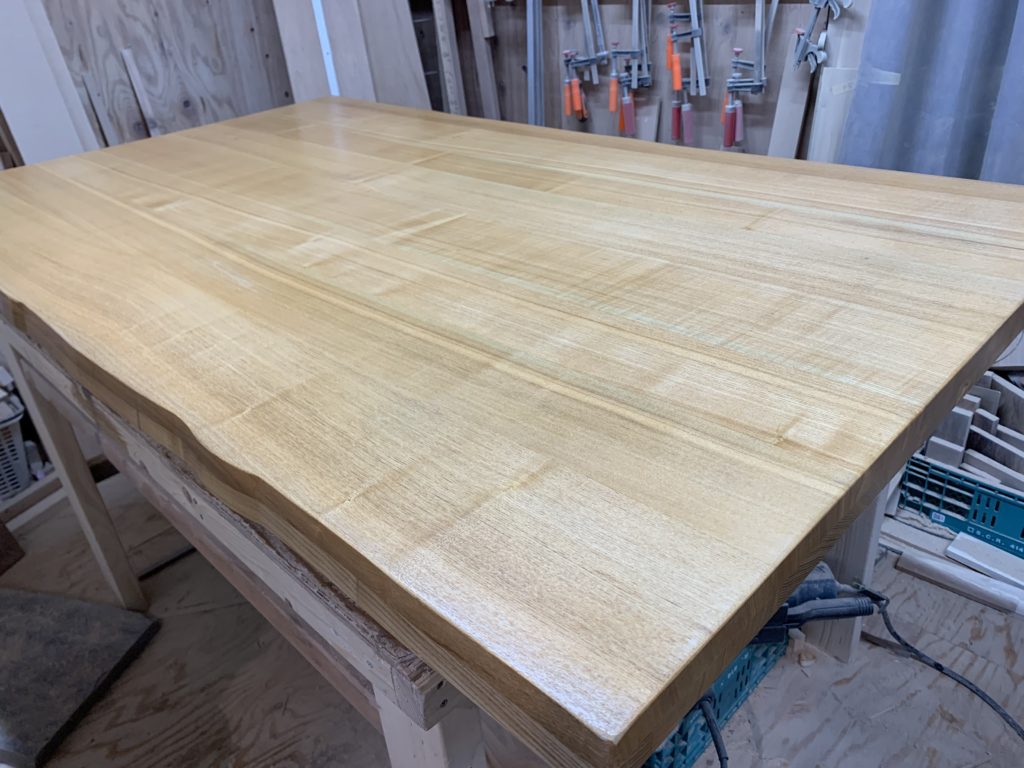 ダイニングテーブルの補修とサブテーブル製作 | KONOCO【コノコ】interior,funiture workshop